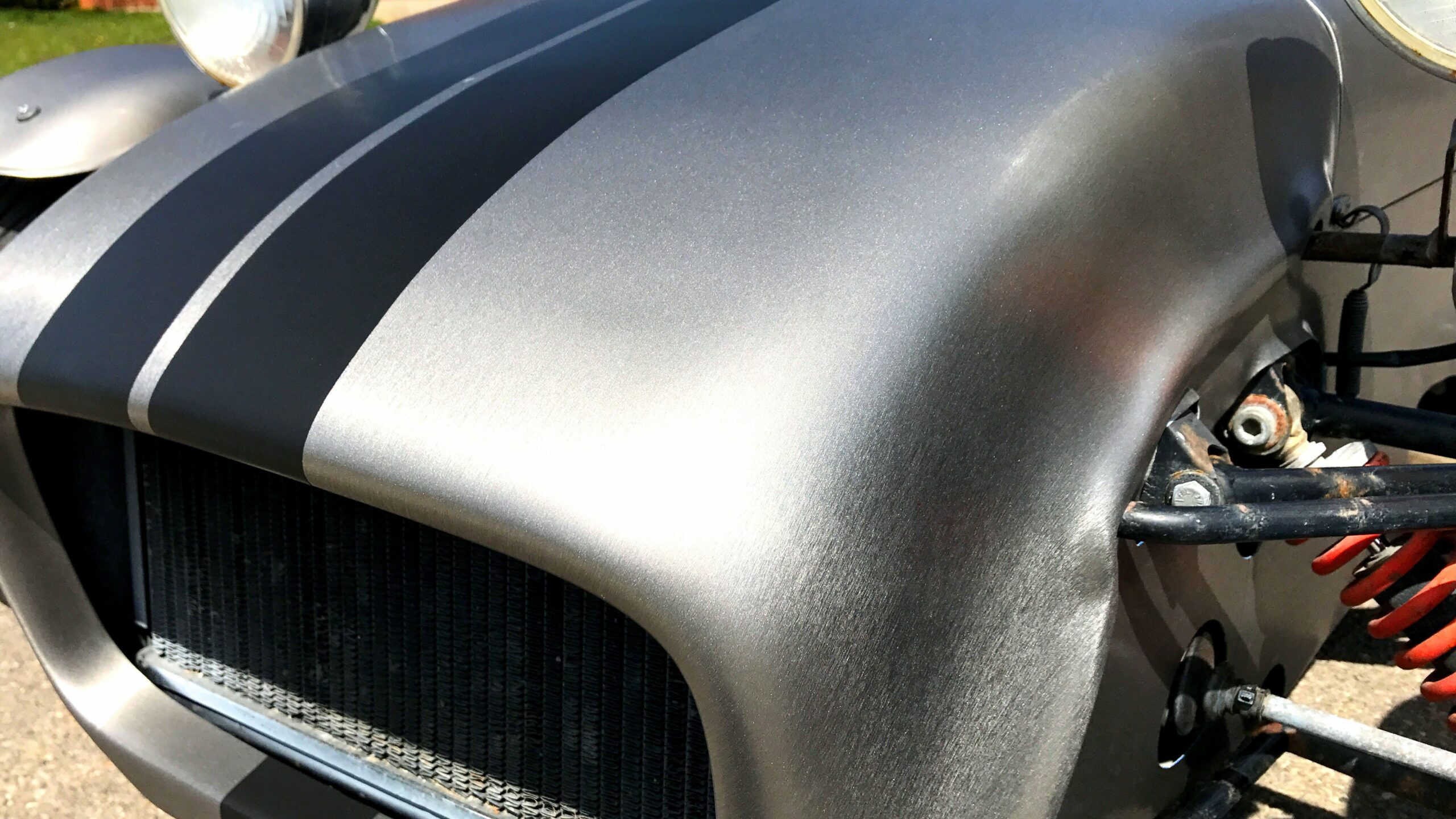 92 Lotus Caterham Brushed Titanium - Concept Wraps