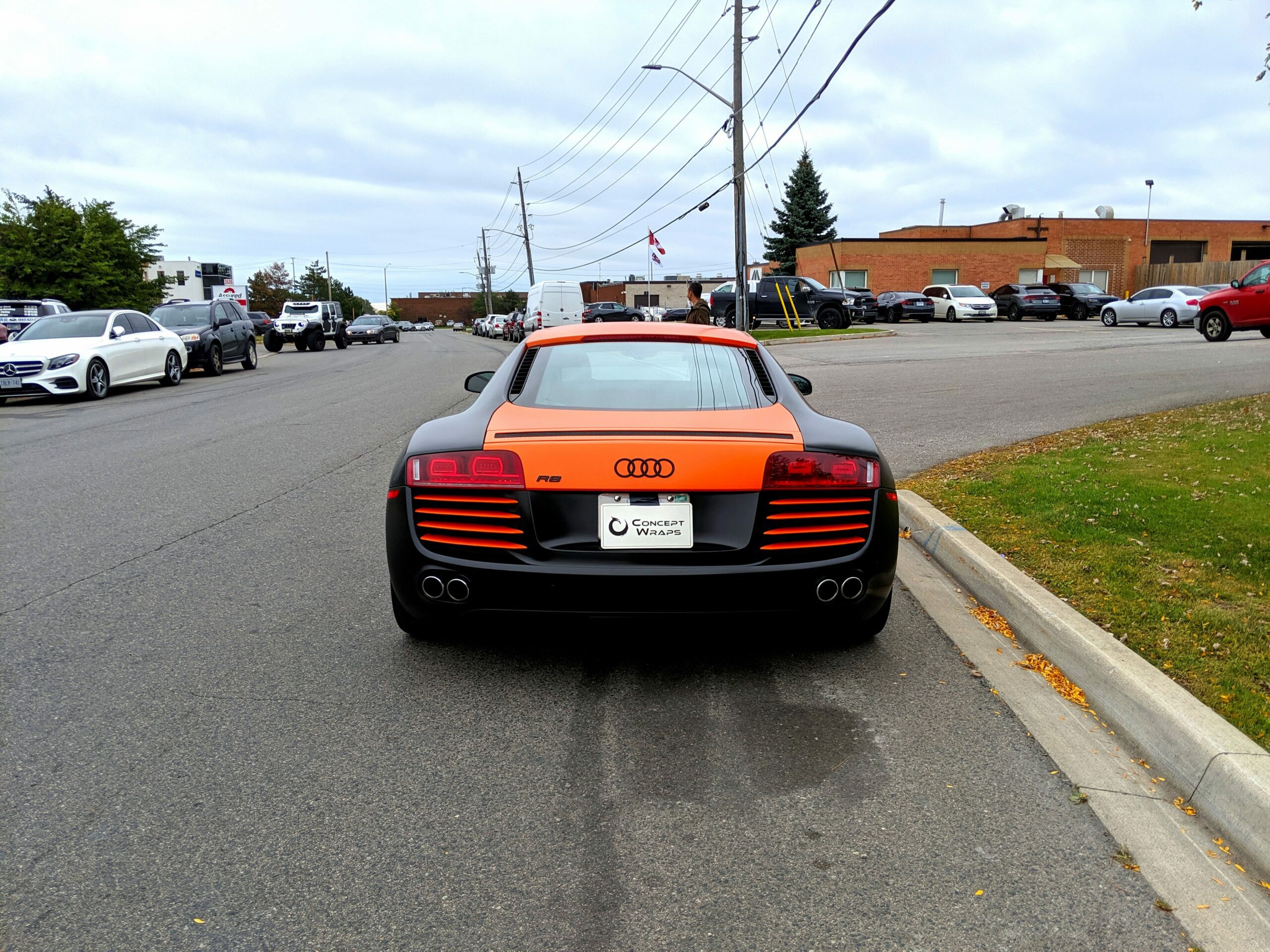 Audi R8 Orange-Black - Concept Wraps