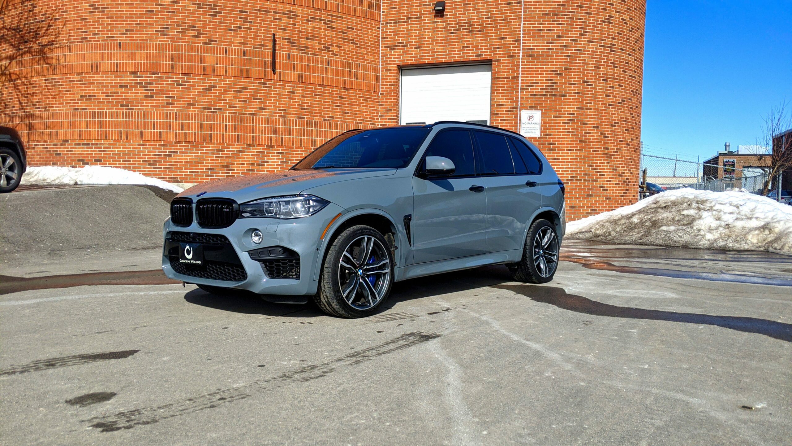 BMW X5 Satin Crimson Chrome - Concept Wraps