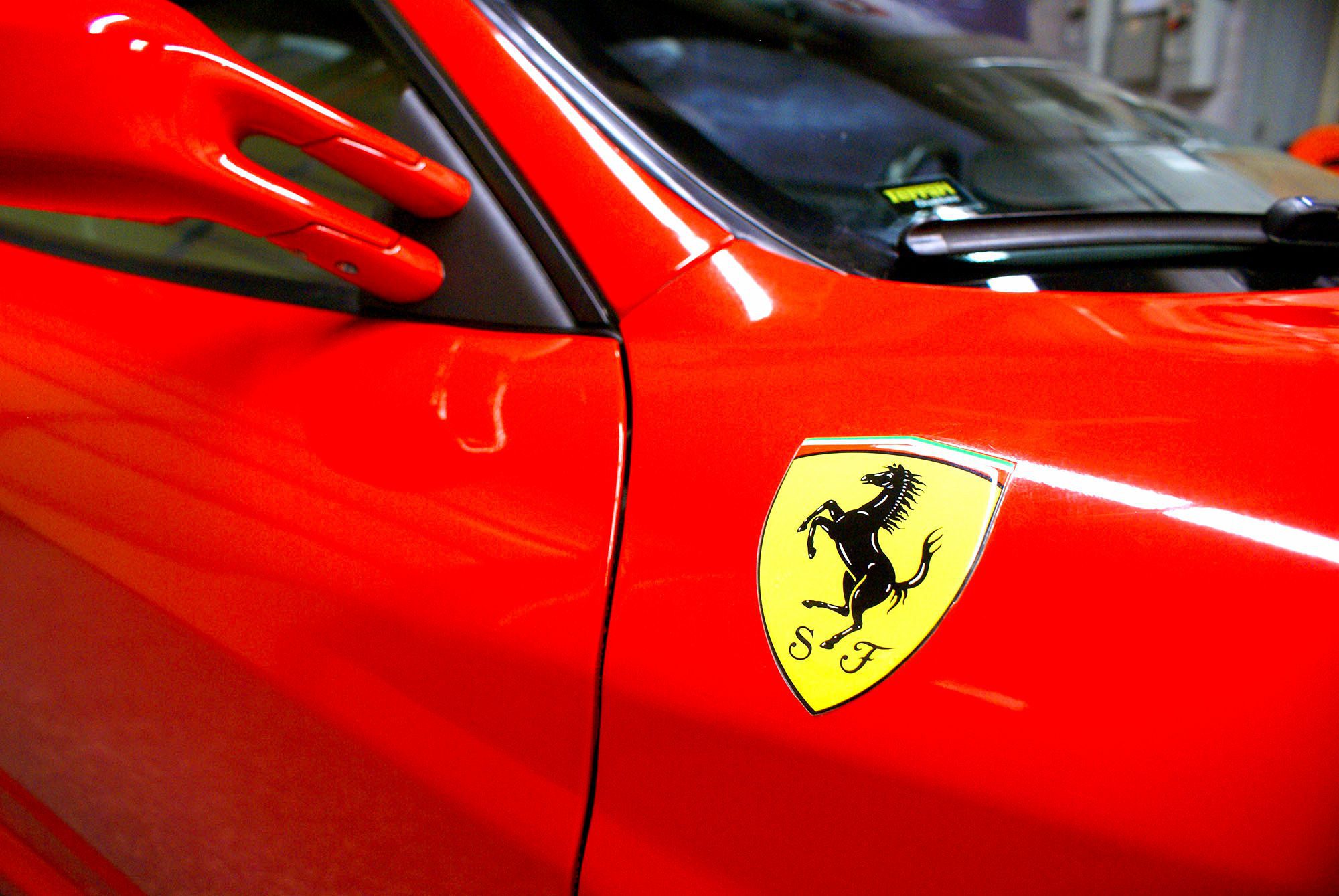 Ferrari F430 Gloss Hot Rod Red - Concept Wraps