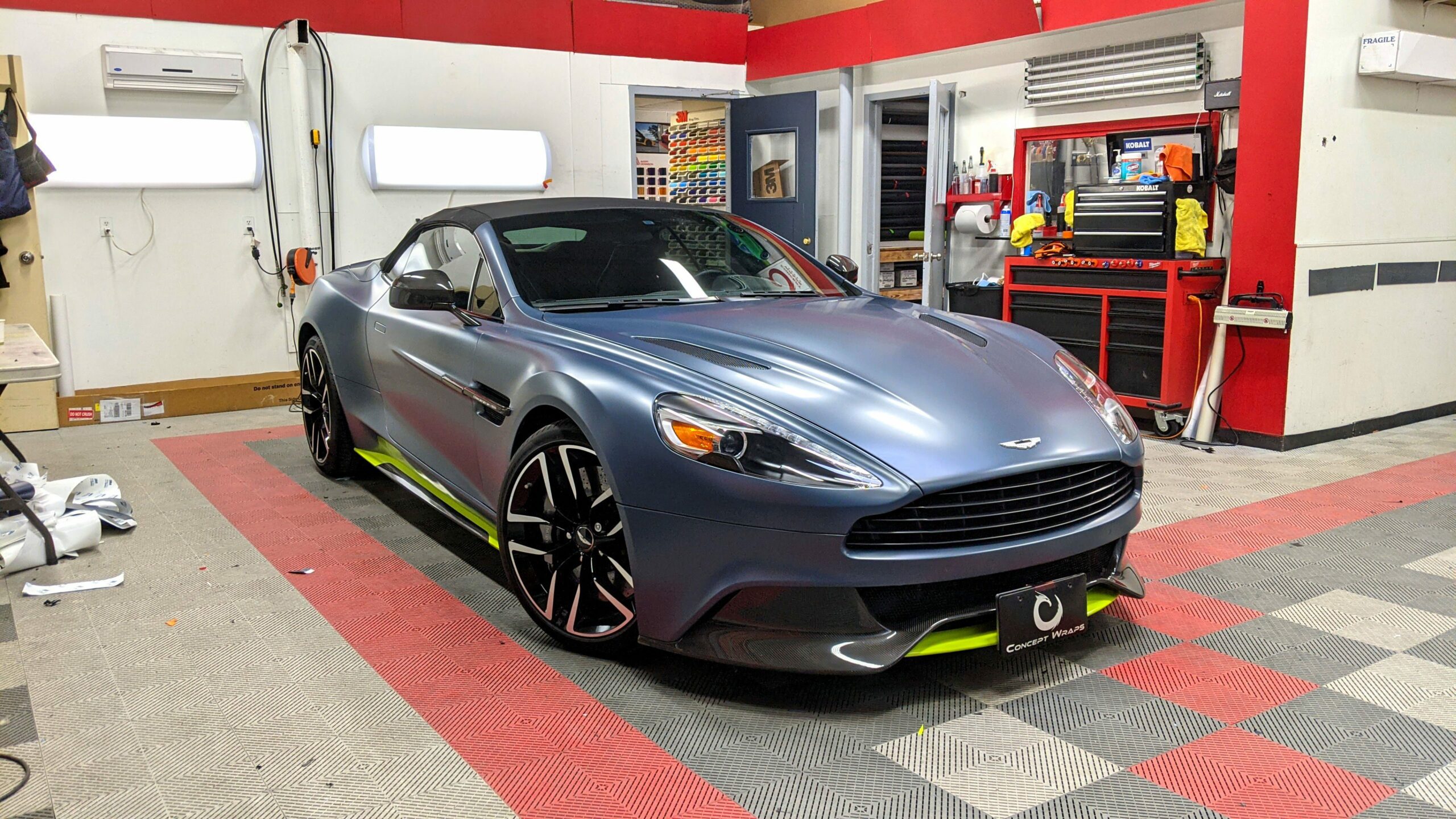 Ford Mustang GT Black Ember Stripes - Concept Wraps