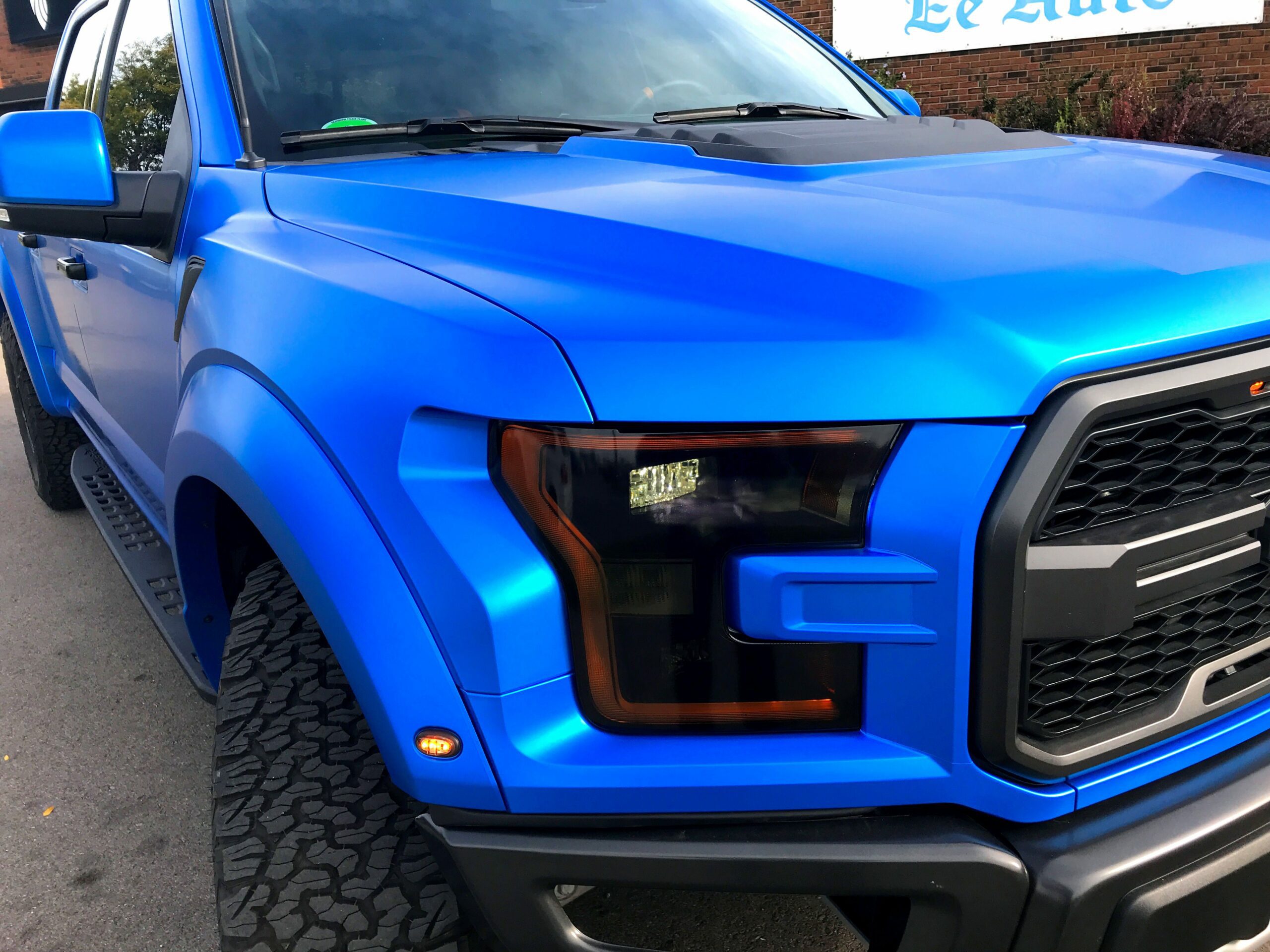 Ford Raptor Satin Perfect Blue - Concept Wraps