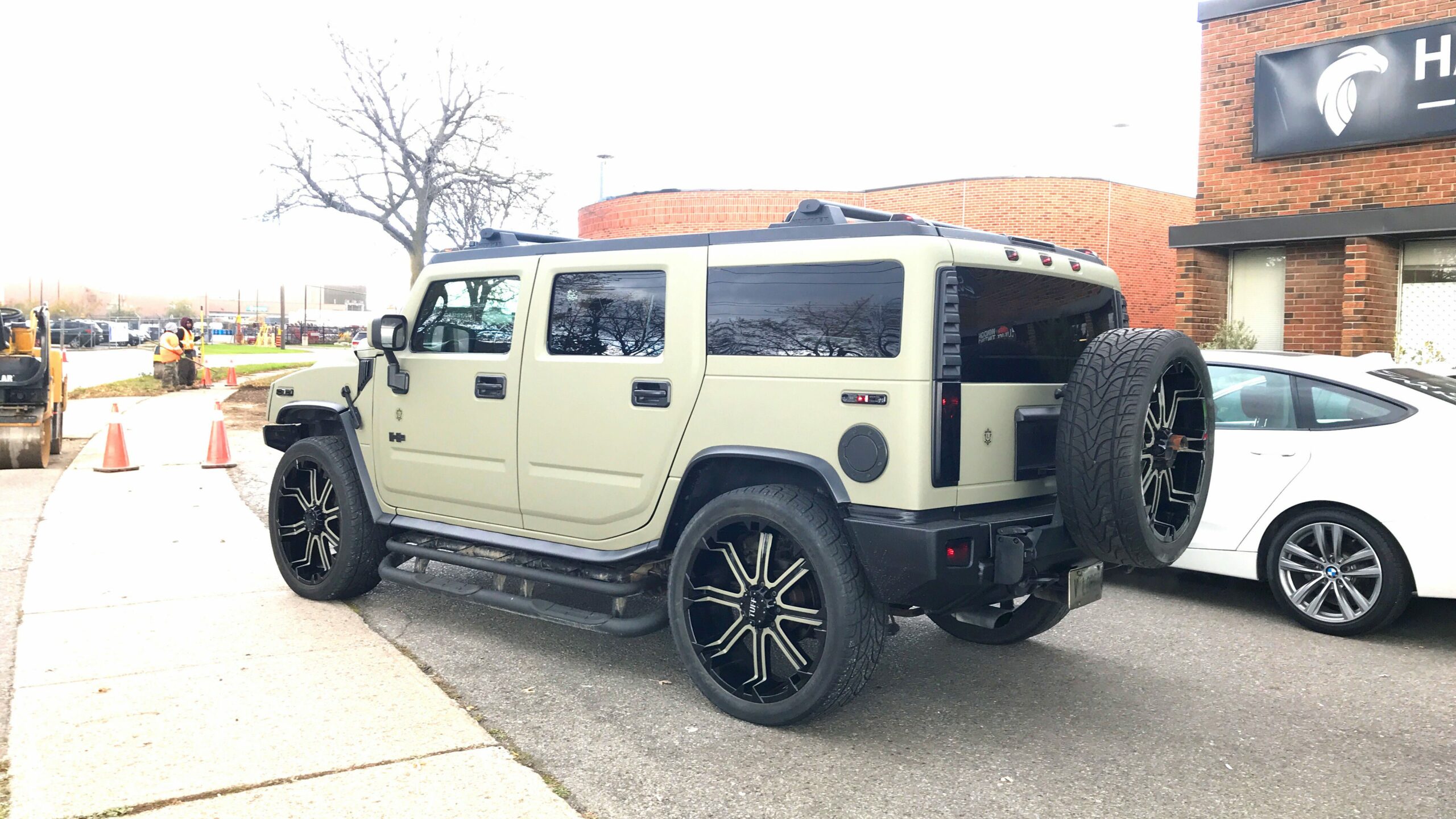 Hummer H2 Matte Khaki - Concept Wraps