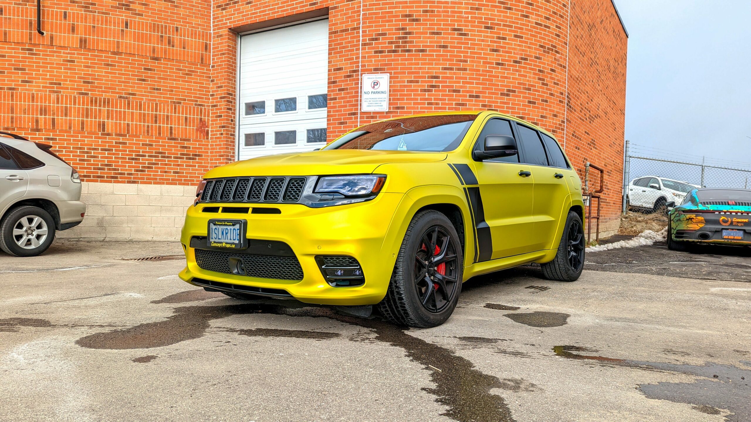 Jeep Grand Cherokee SRT Matte Iced Yellow Titanium - Concept Wraps
