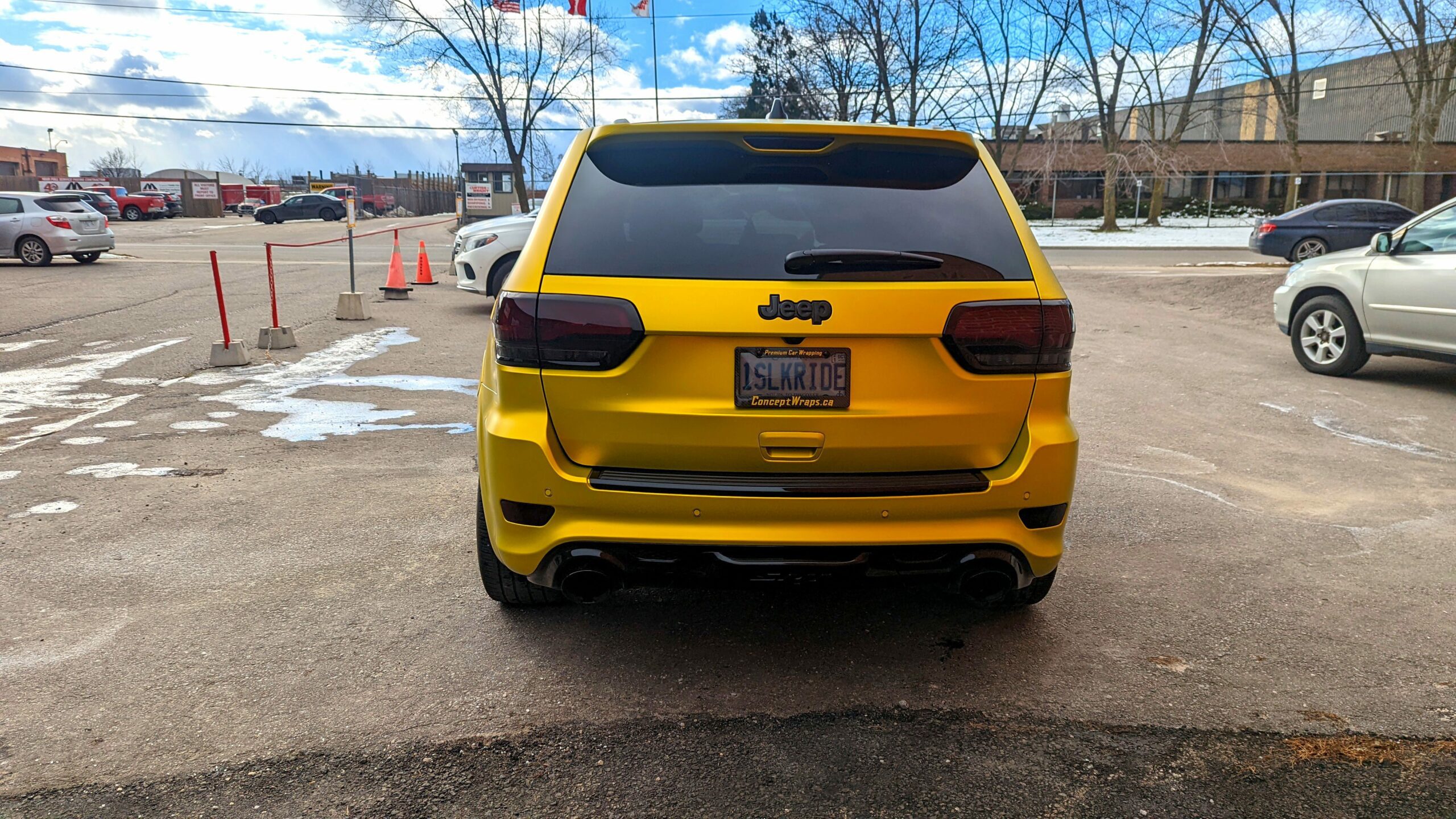 Jeep Grand Cherokee SRT Matte Iced Yellow Titanium - Concept Wraps