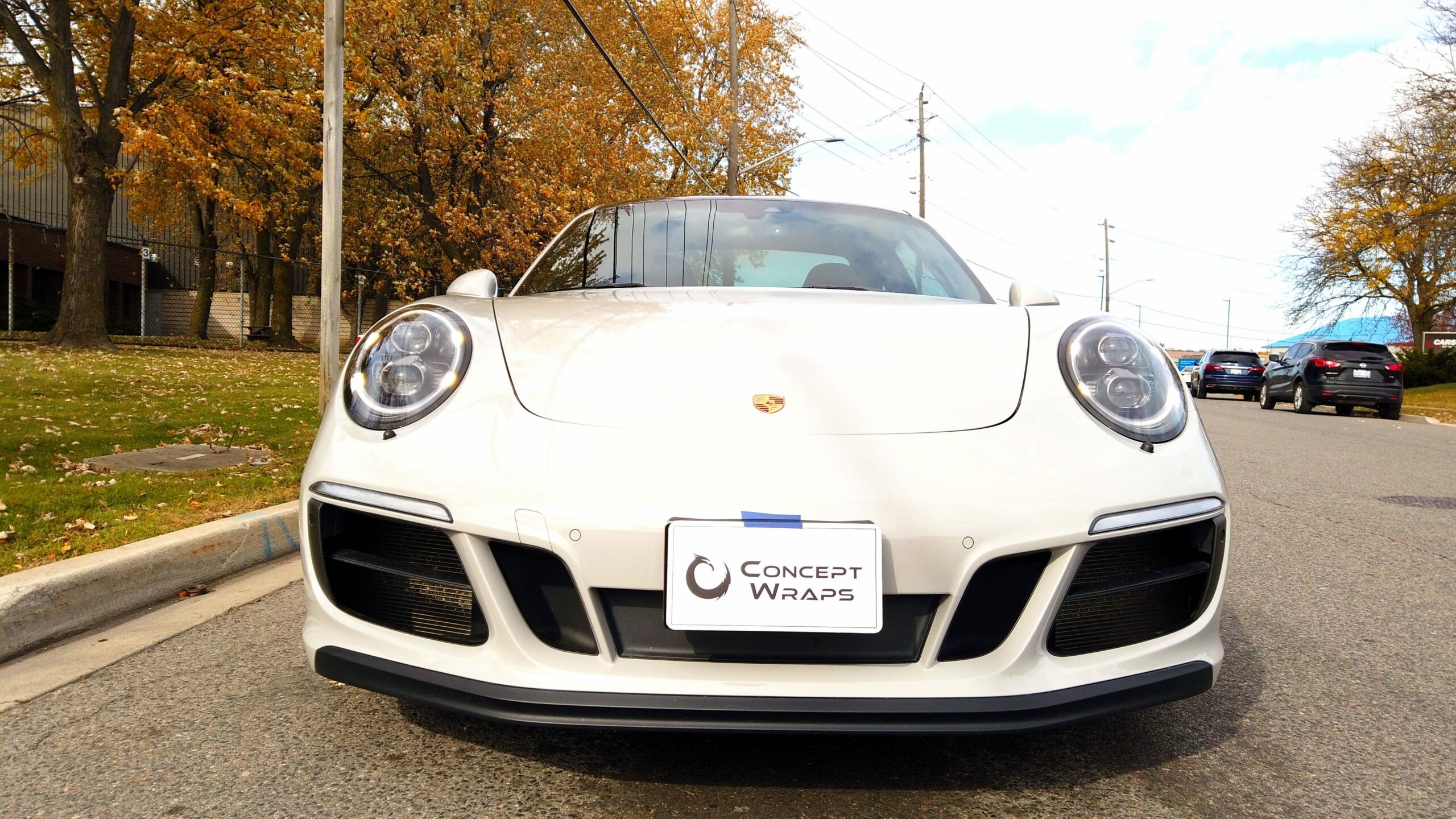 Porsche 911 GTS Chalk White - Concept Wraps