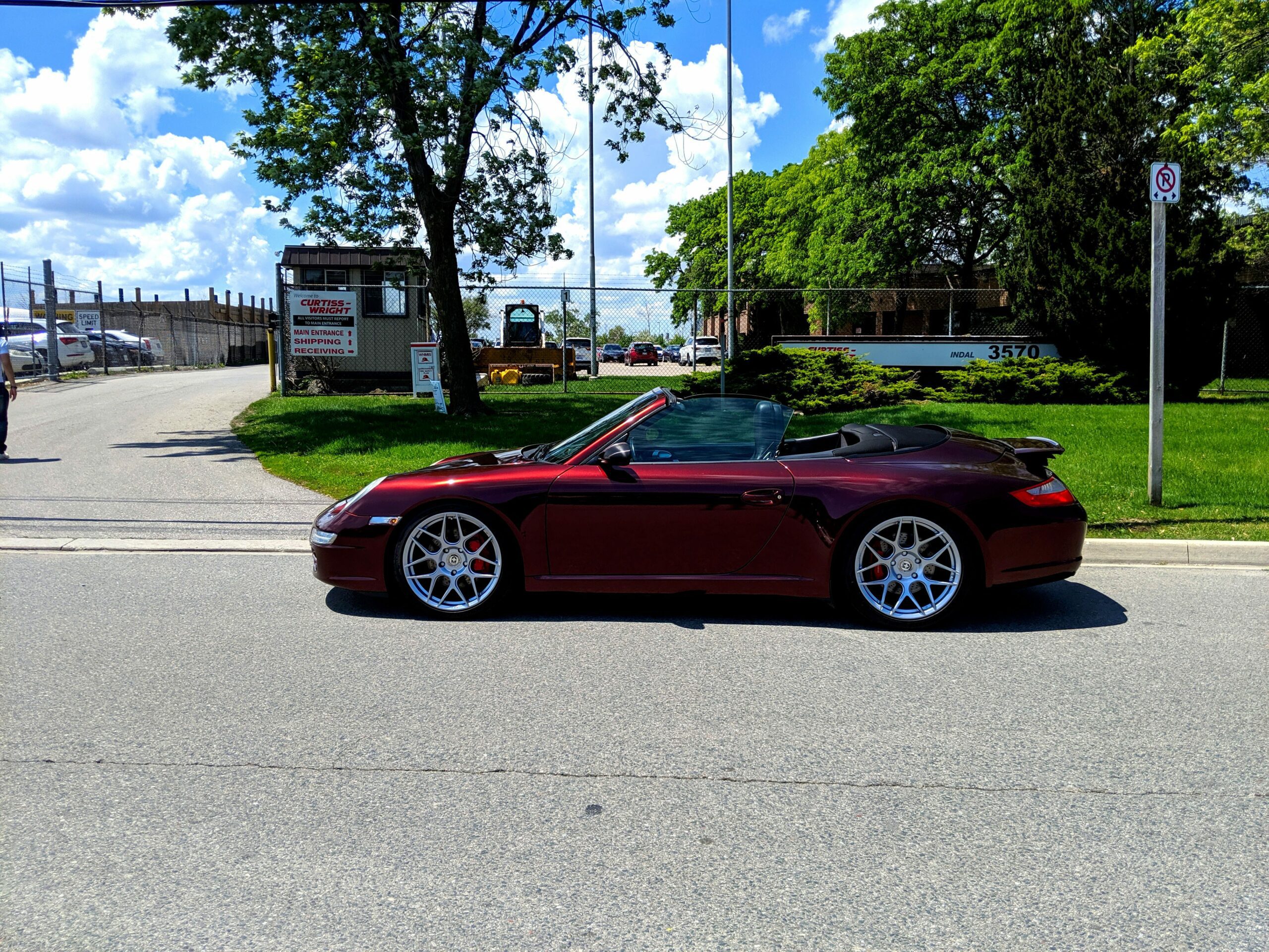 Porsche 997 - 911 Red Black Iridescent - Concept Wraps