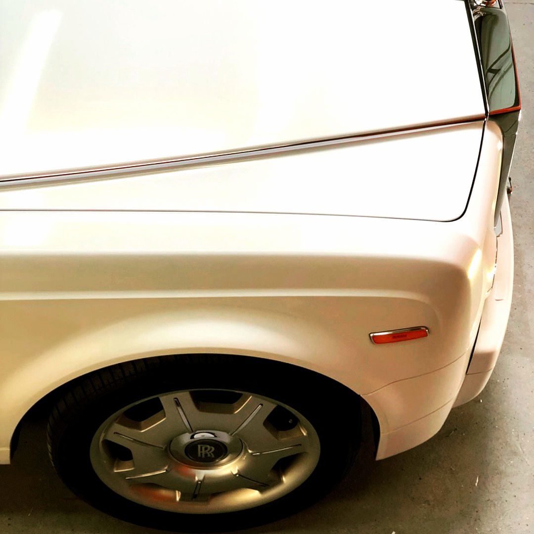 Rolls Royce Phantom White Gold Sparkle - Concept Wraps