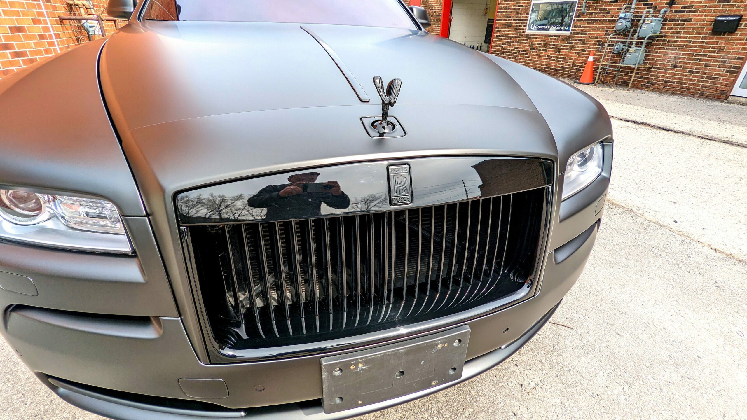 Rolls Royce Wraith Matte Phantom Black - Concept Wraps