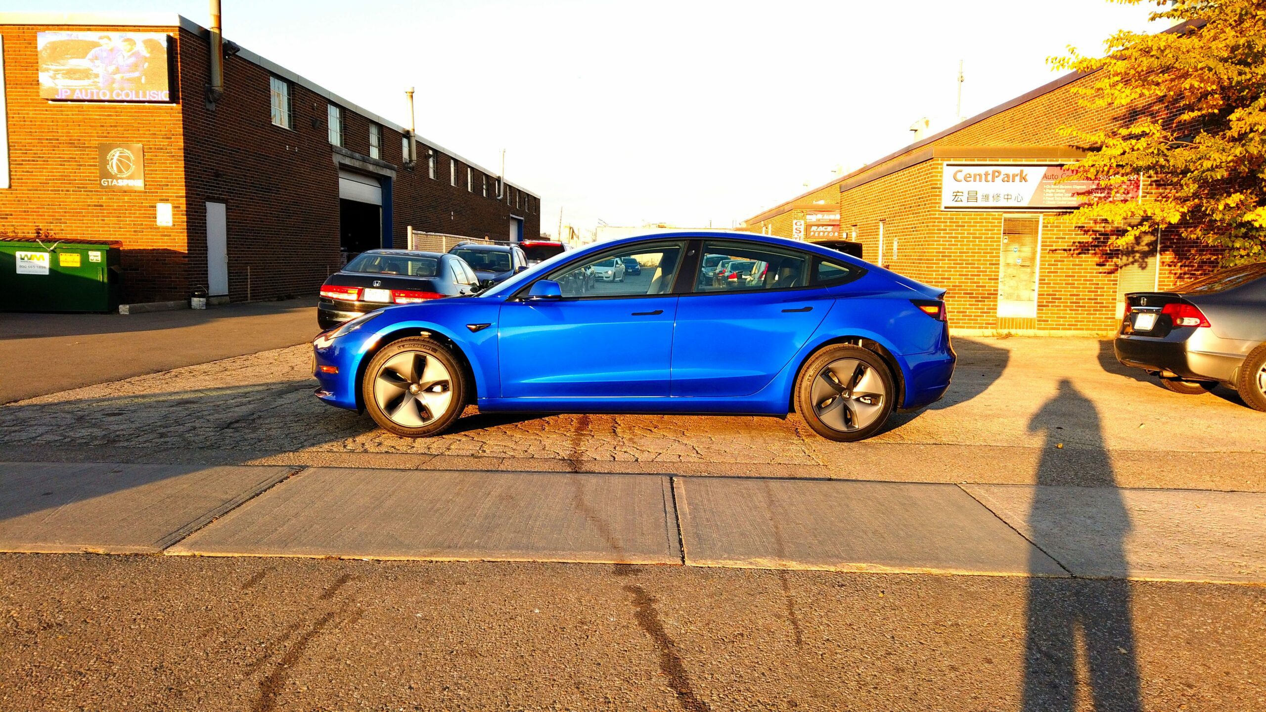 Tesla Model 3 Gloss Blue - Concept Wraps