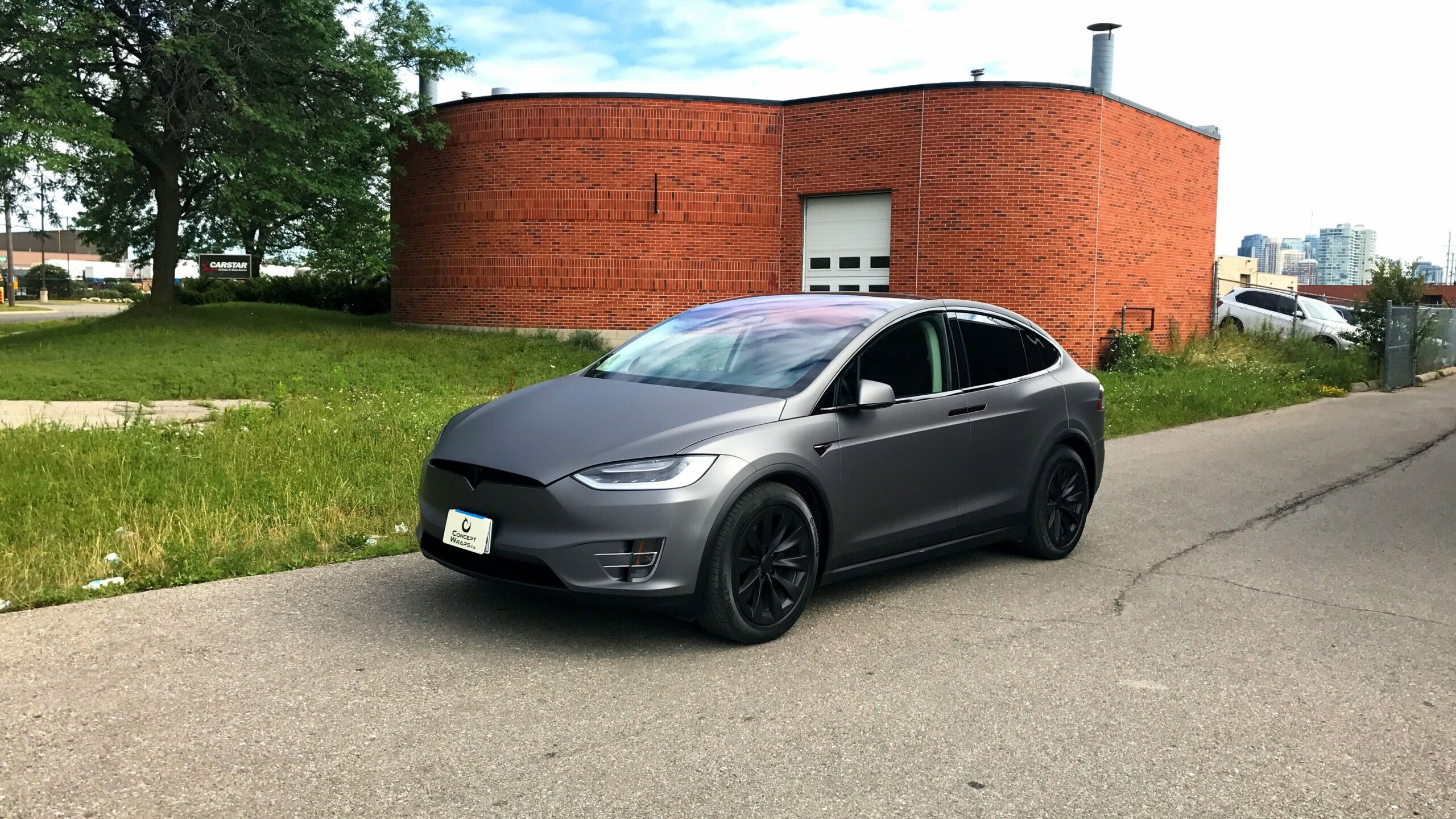 Tesla Model X Matte Charcoal Metallic - Concept Wraps