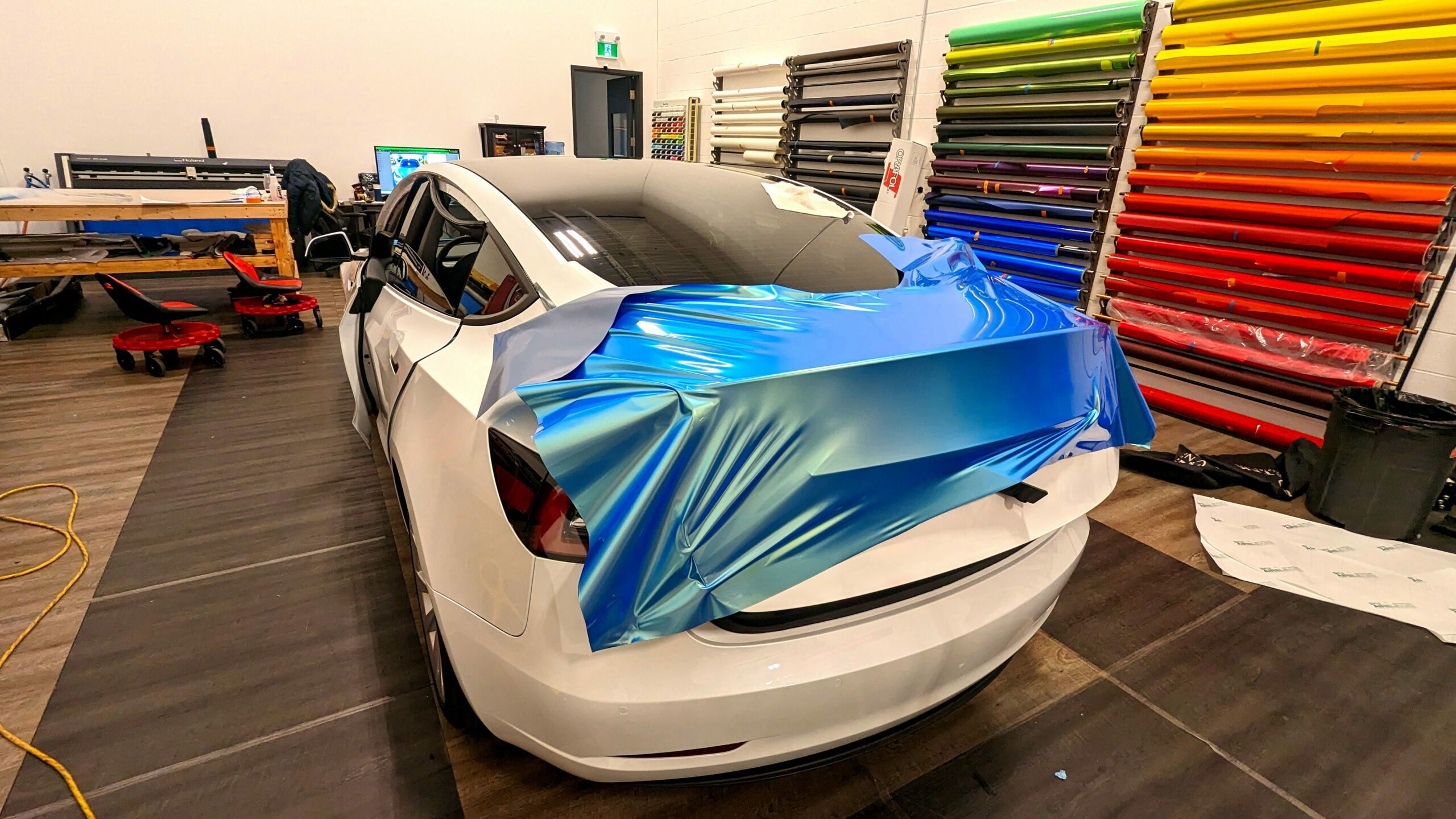 Tesla Model Y Green Blue Iridescent - Concept Wraps