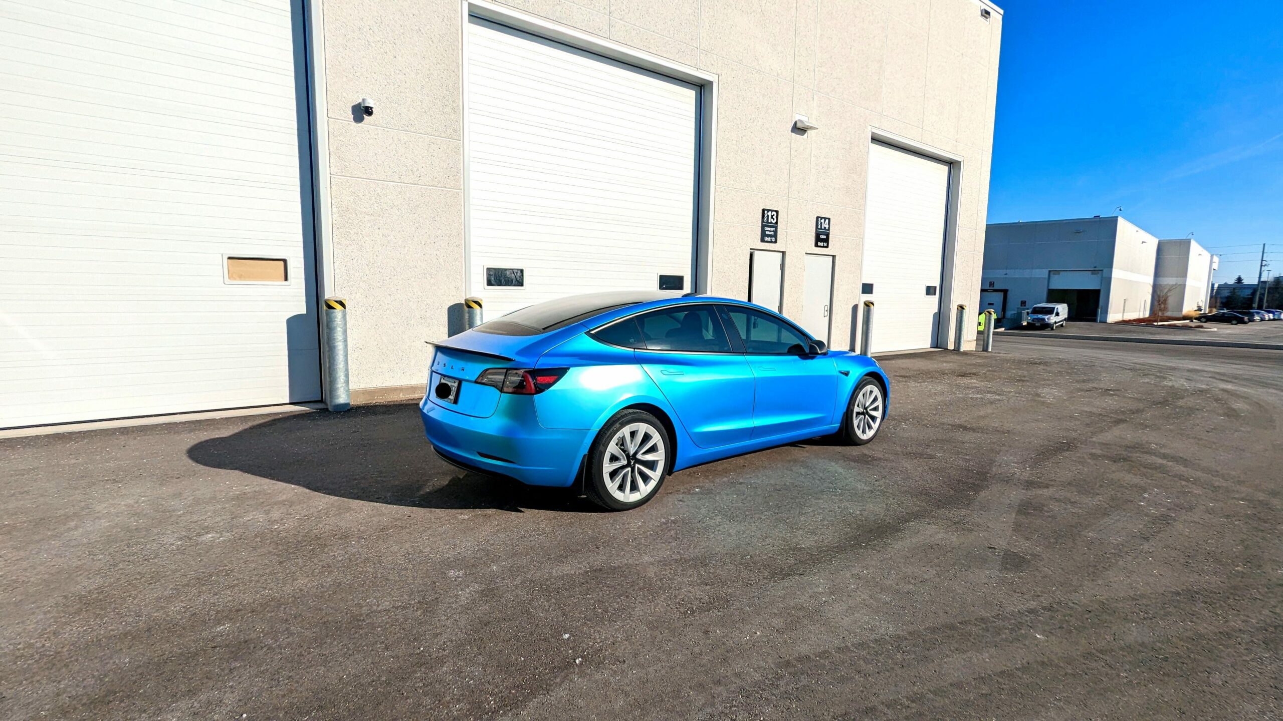 Tesla Model Y Green Blue Iridescent - Concept Wraps