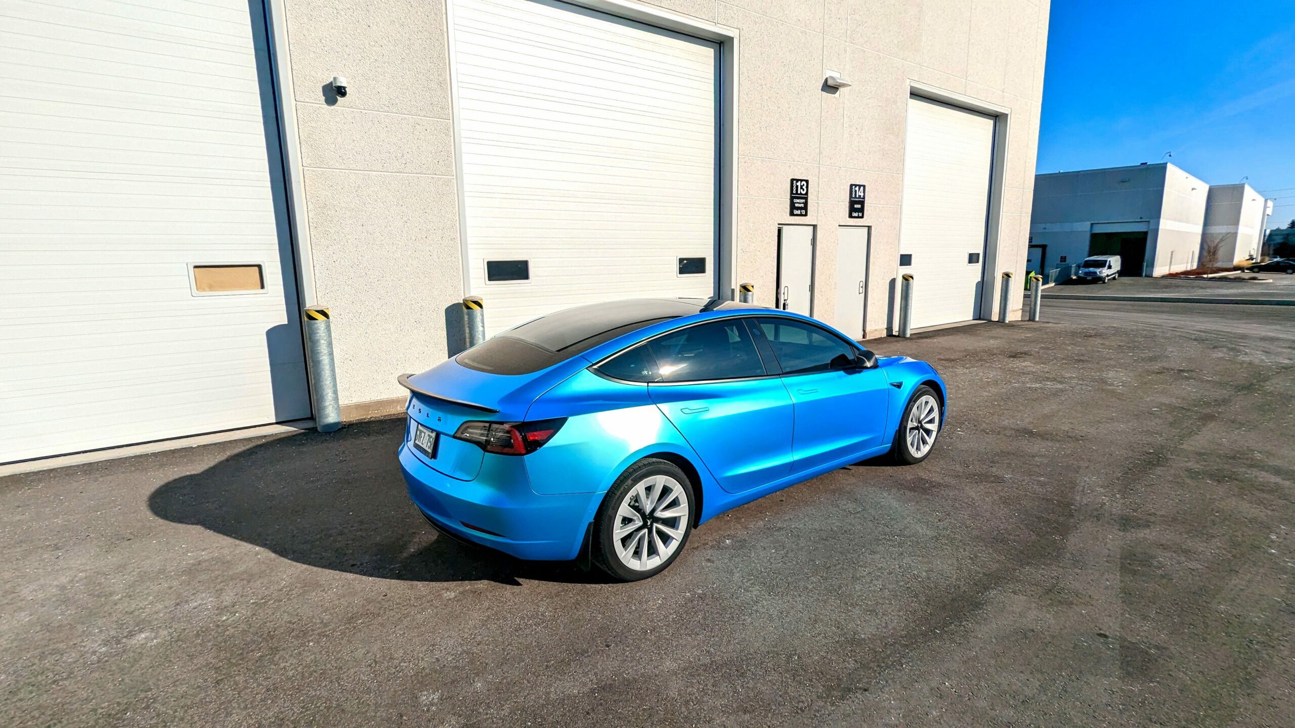 Tesla Model Y Green Blue Iridescent - Concept Wraps