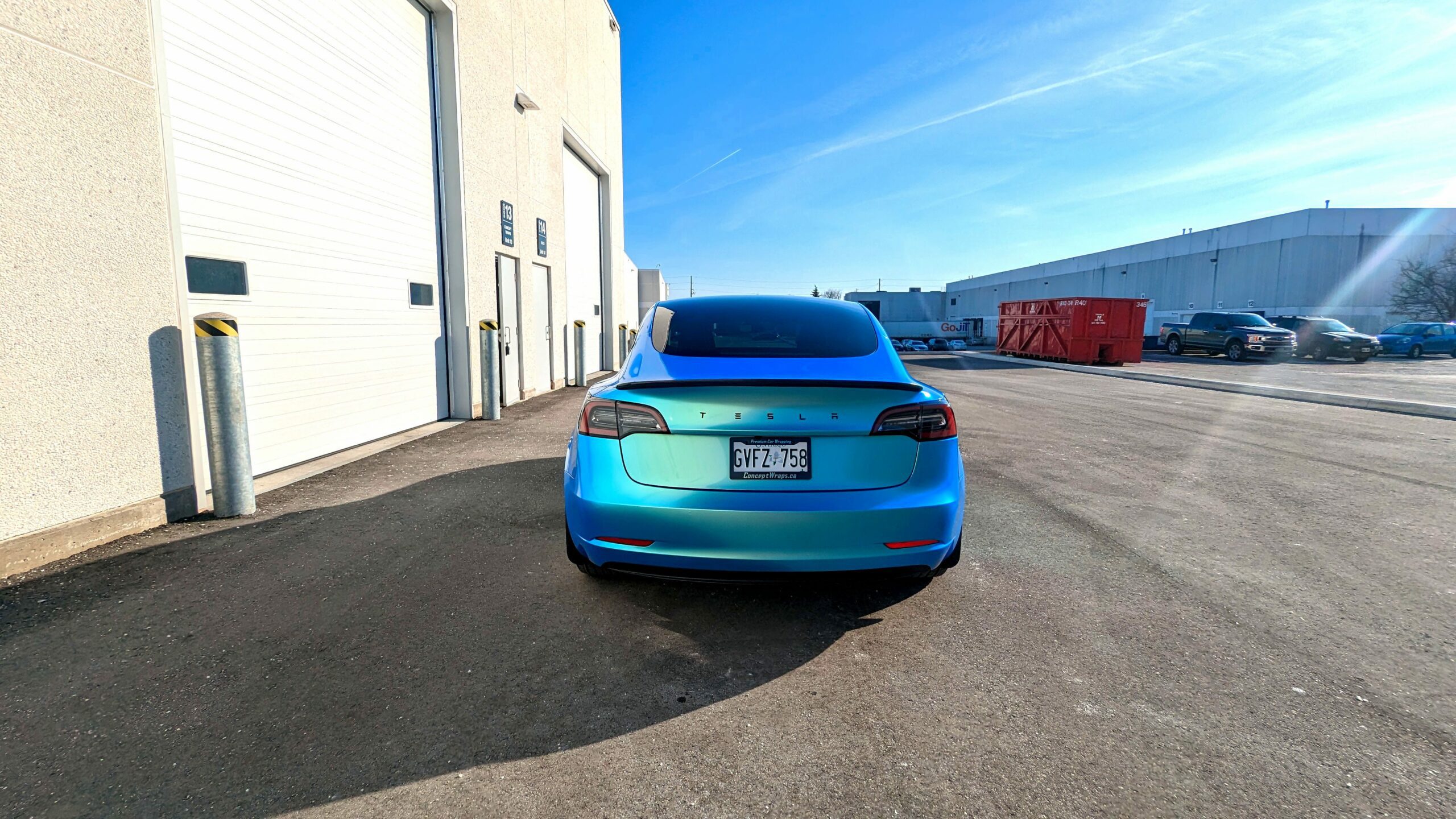 Tesla Model Y Green Blue Iridescent - Concept Wraps