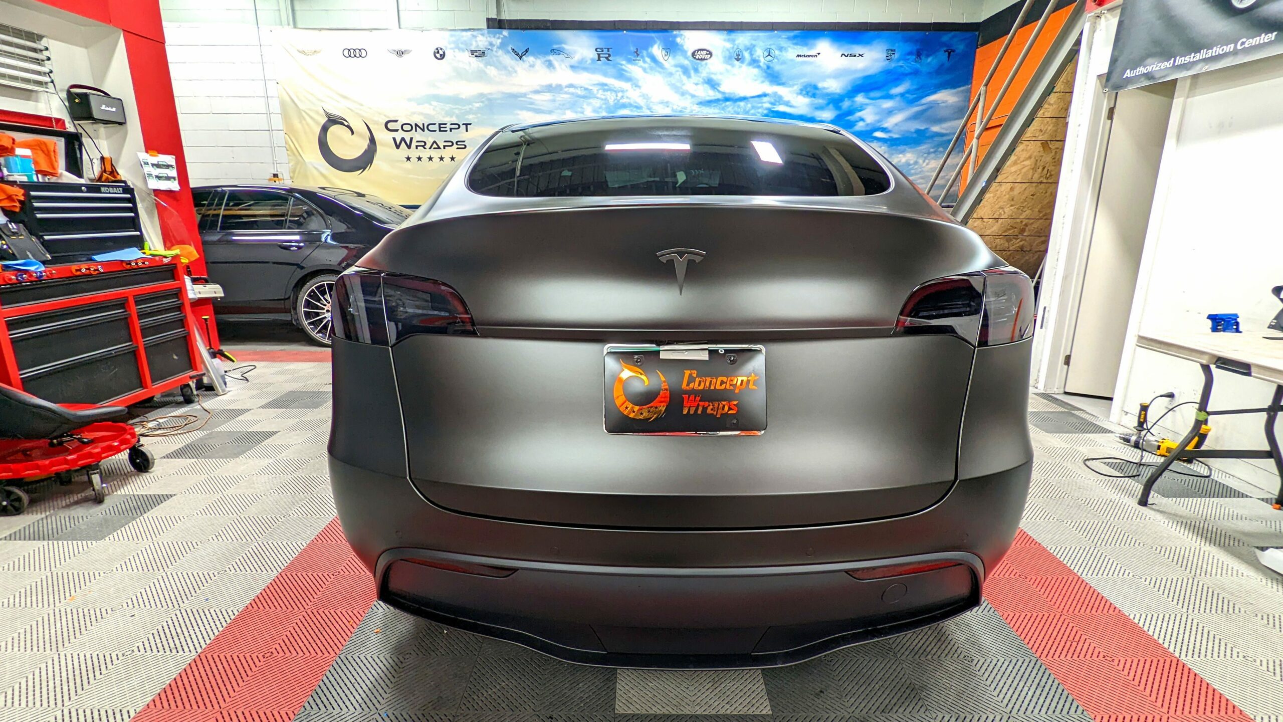 Tesla Model Y Phantom Black - Concept Wraps