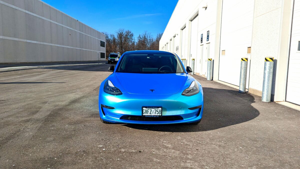 Tesla Model Y Green Blue Iridescent - Concept Wraps