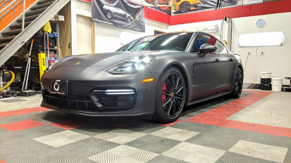 Porsche Panamera GTS Matte Met Black - Concept Wraps