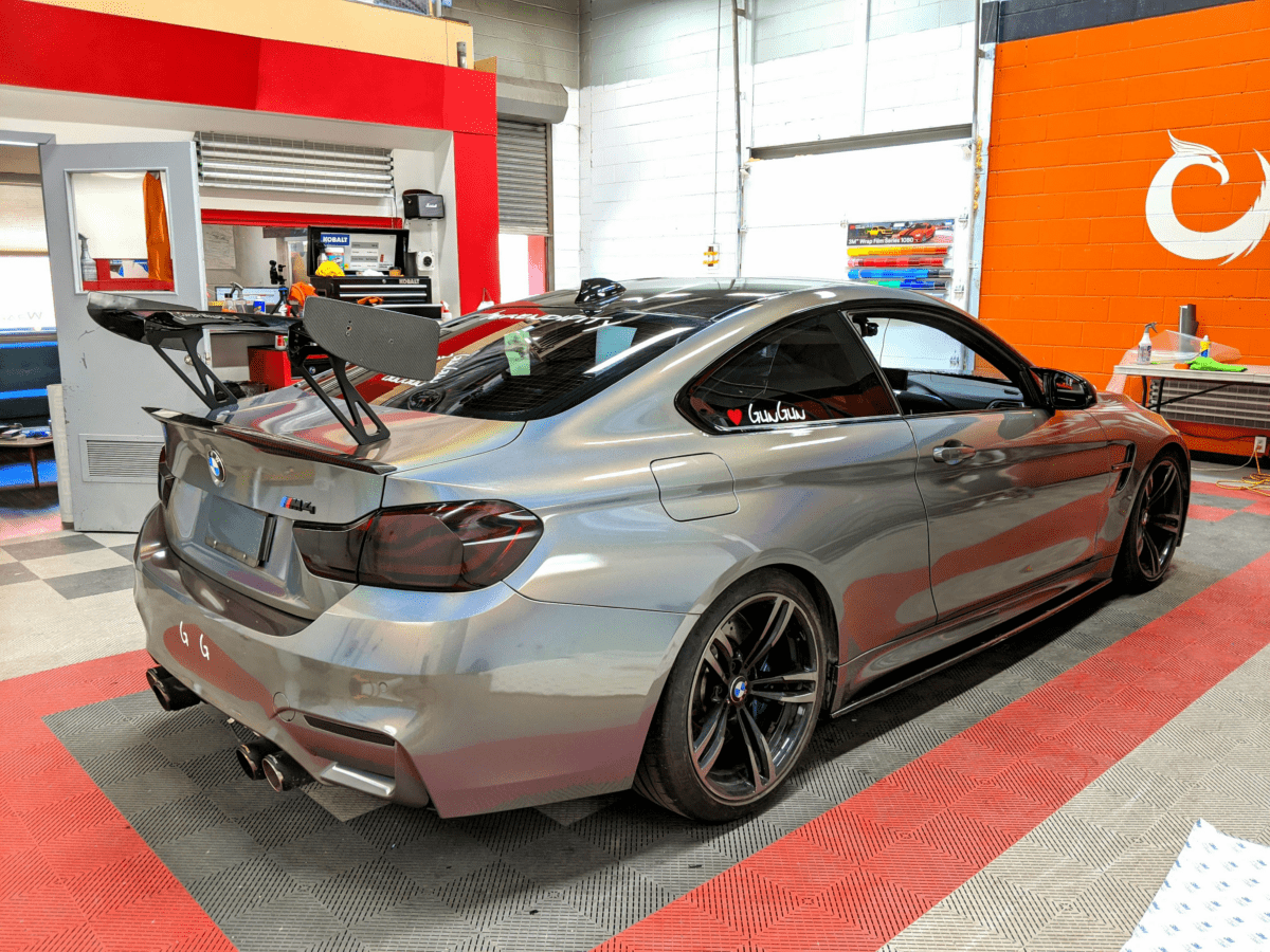 BMW M4 Psychedelic - Concept Wraps