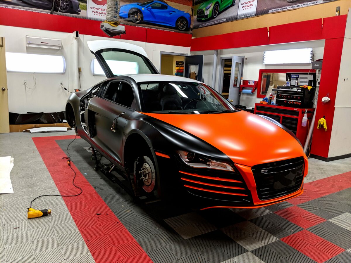 Audi R8 Orange-Black - Concept Wraps