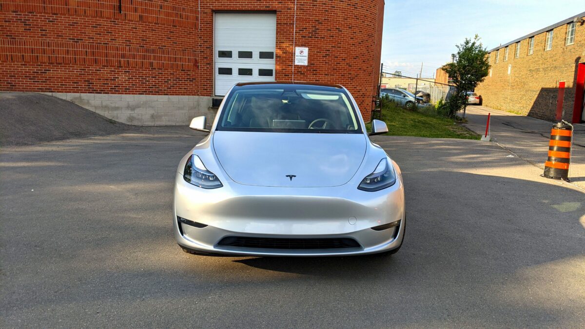 Tesla Model Y Gloss Silver - Concept Wraps