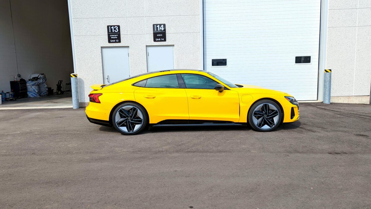 Audi E-Tron GT Gloss Bright Yellow - Concept Wraps