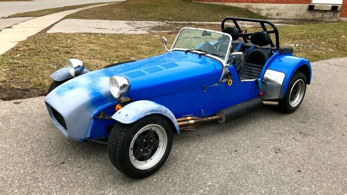 92 Lotus Caterham Brushed Titanium - Concept Wraps