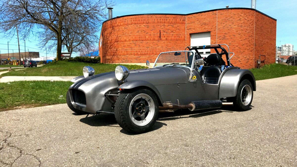 92 Lotus Caterham Brushed Titanium - Concept Wraps