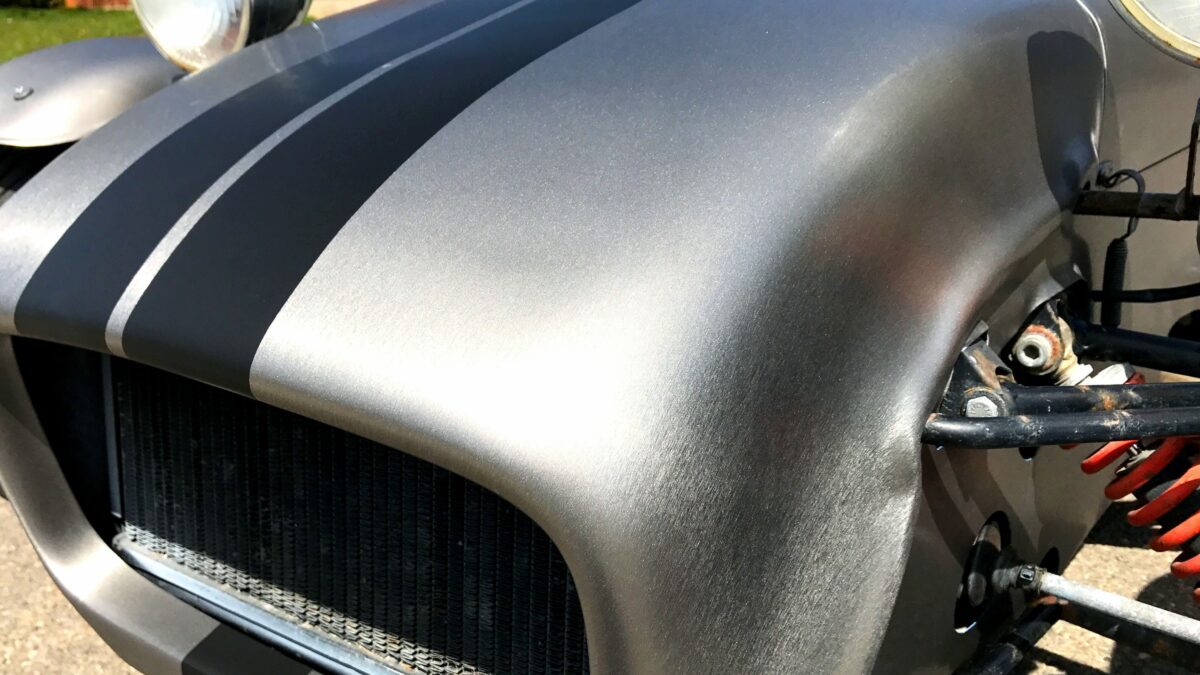 92 Lotus Caterham Brushed Titanium - Concept Wraps