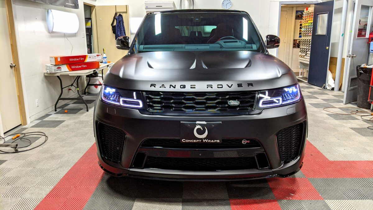 Range Rover SVR Phantom Bk - Concept Wraps
